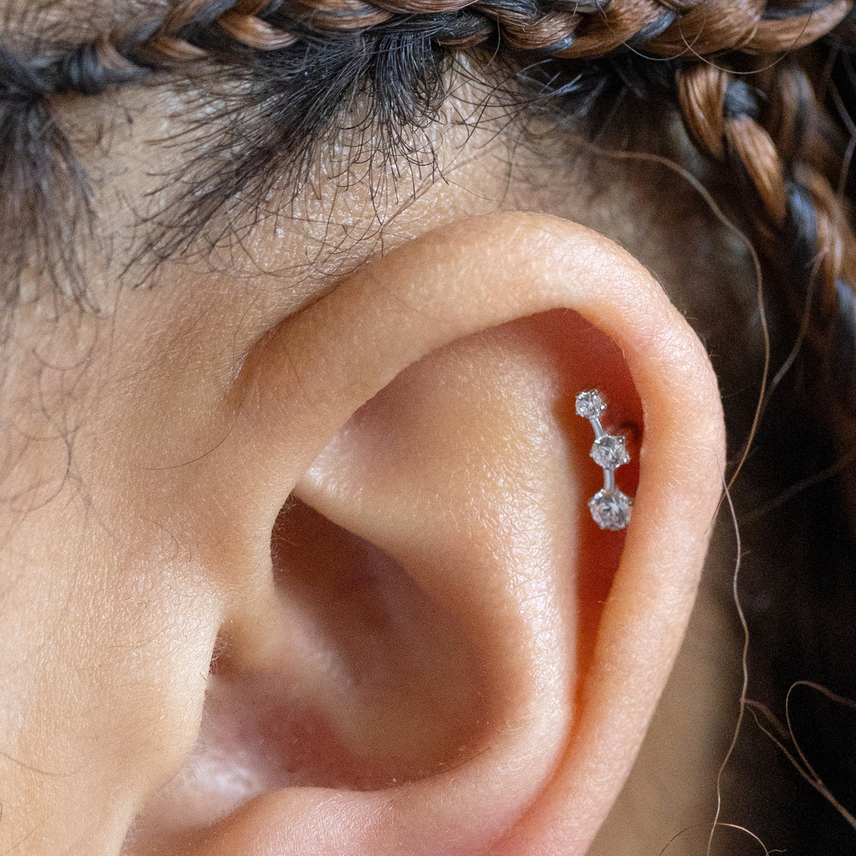 Trio Curve Crystal Piercing – Twilight London